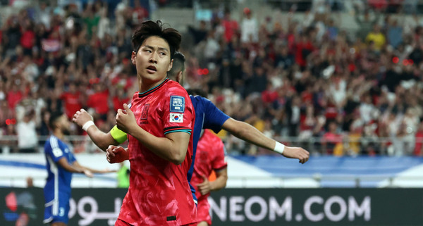 이강인 "과도한 홍명보 비판, 선수들에게도 타격"