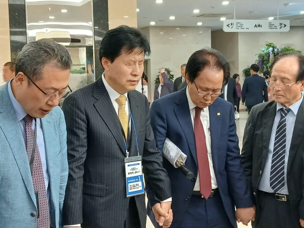 기성 제120년차 총회장에 이기용 목사 선임